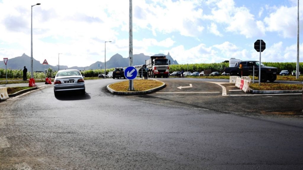 Verdun Bypass (Phase 1) now open, connects Alma and Motorway M3