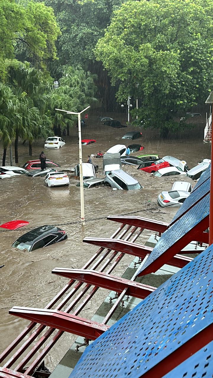 Mauritius under Cyclone Warning Class III as Belal Approaches