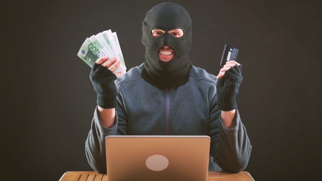 Man Loses Rs 4,900 in Juice Scams After Falling for Fraudulent Text